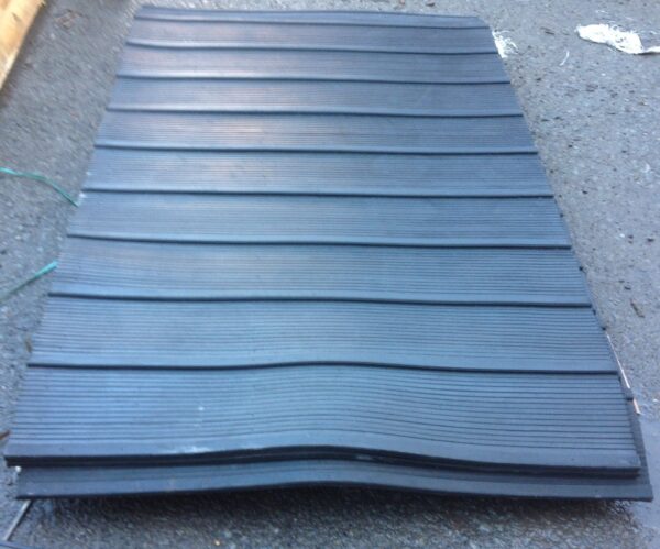 HORSE BOX TRAILER RAMP MAT 2400mmx2400mm